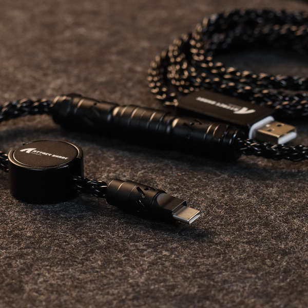 C07: Premium 8KHz RGB Aviator Cable for Gaming Keyboards
